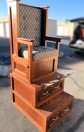 shoe shine services by The Classic Shoe Shine Co. - Used Stand Sales
